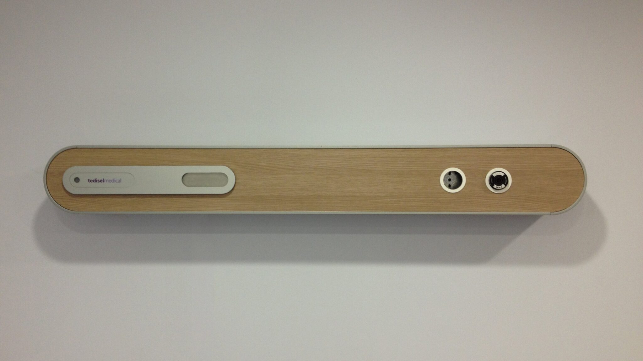 Tedisel Medical | Icarus - Avant-garde headboard design - I-MAS